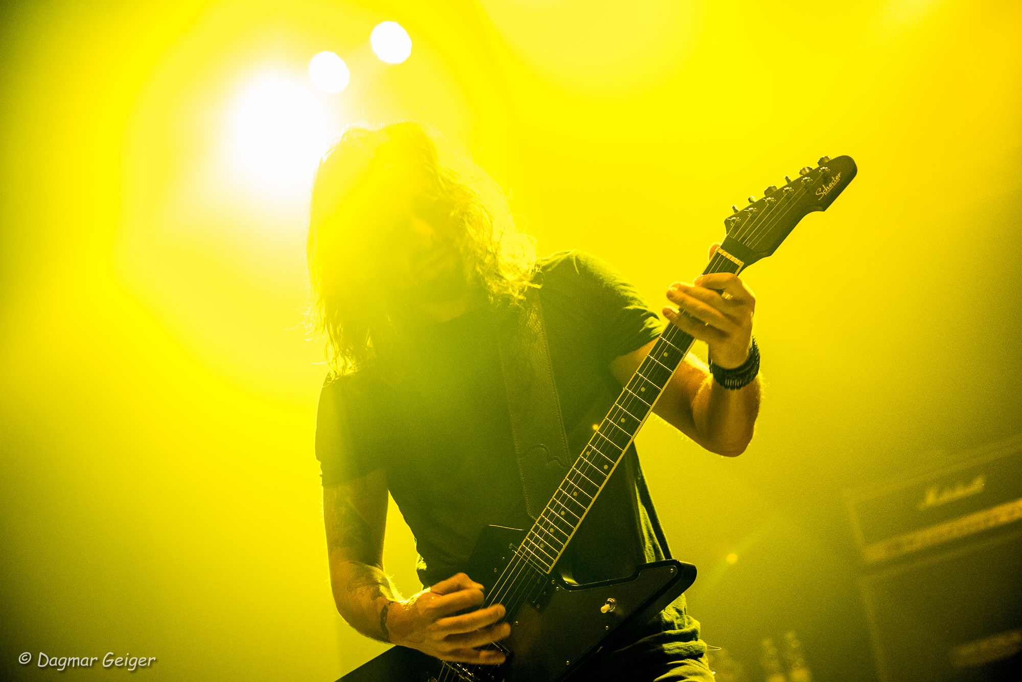 Sanctuary – Into The Mirror Black Review • metal.de