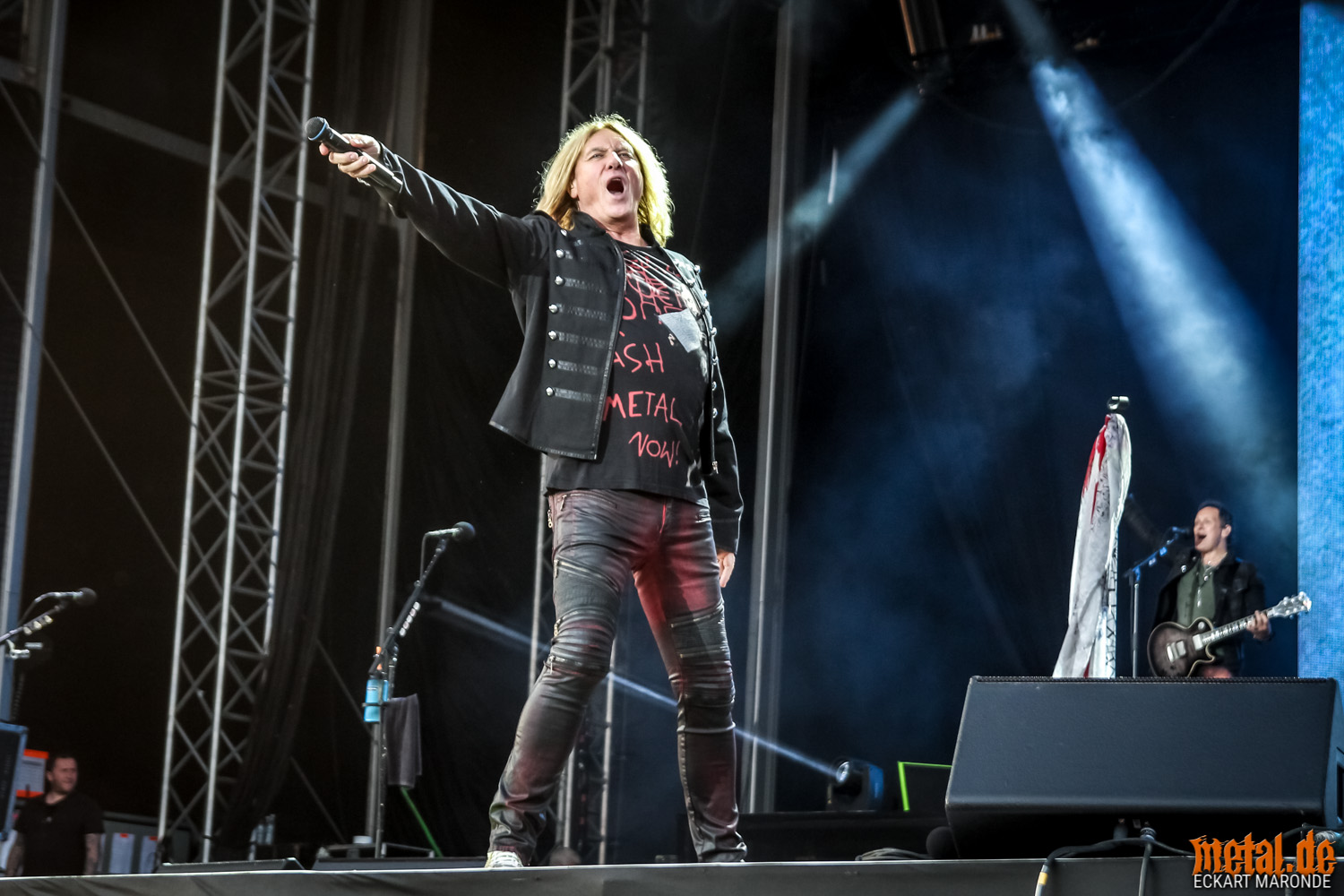 Def Leppard • metal.de
