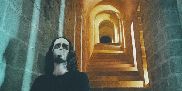 Erang im Interview zu "Imagination Never Fails" - mehr auf metal.de!