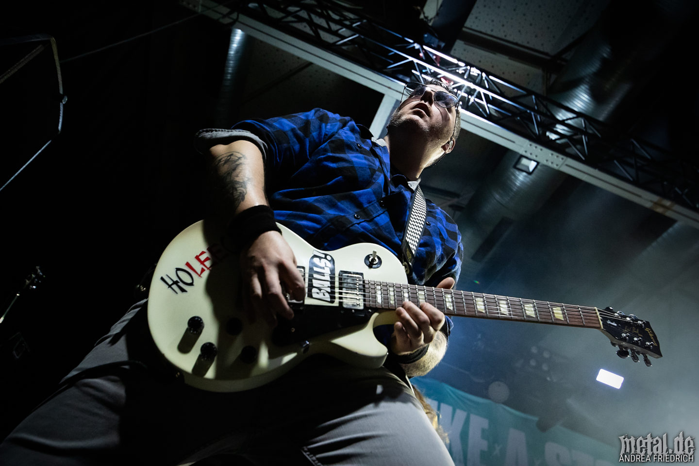 Eva Under Fire - veröffentlichen neue Musik • metal.de