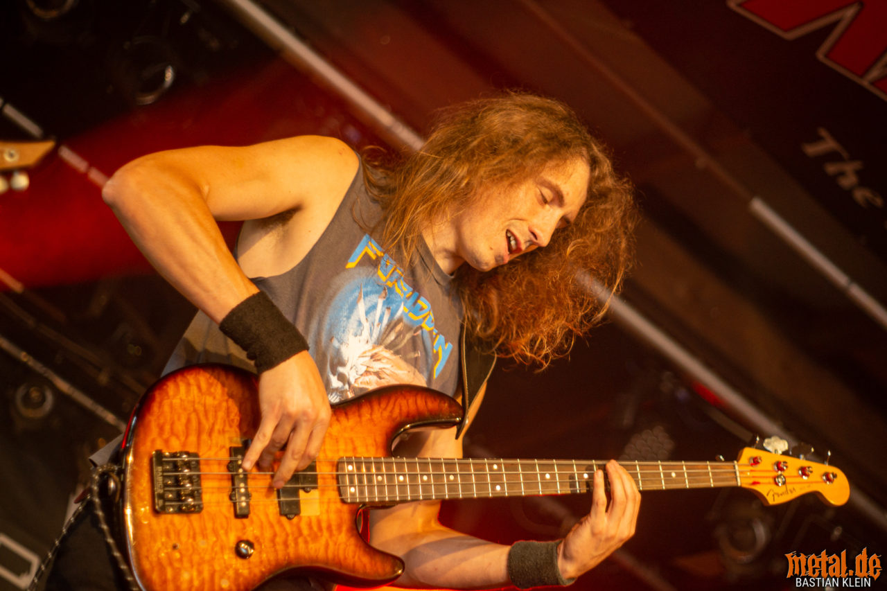 Kate's Acid - "Hellbender" - Heavy Metal - die Review auf metal.de!