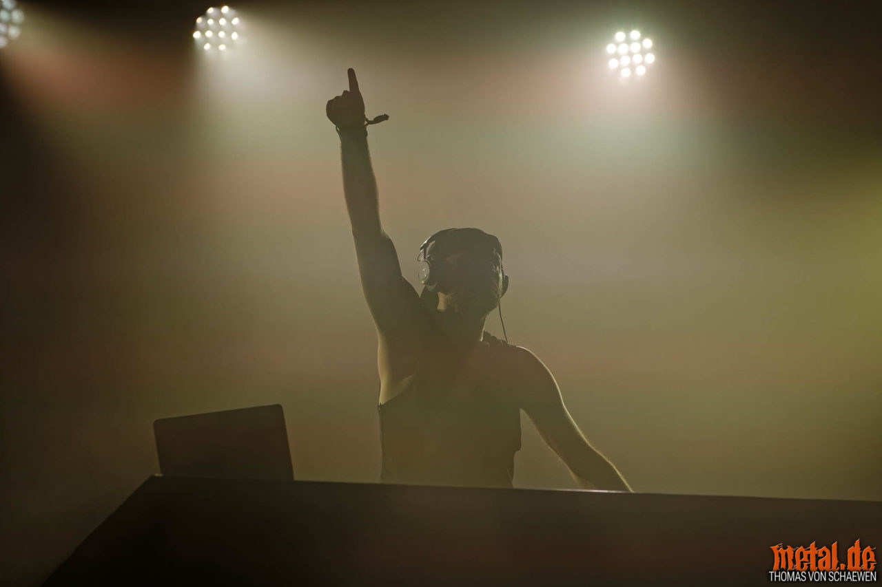 IGORRR - Amen - die ausführliche Review auf metal.de