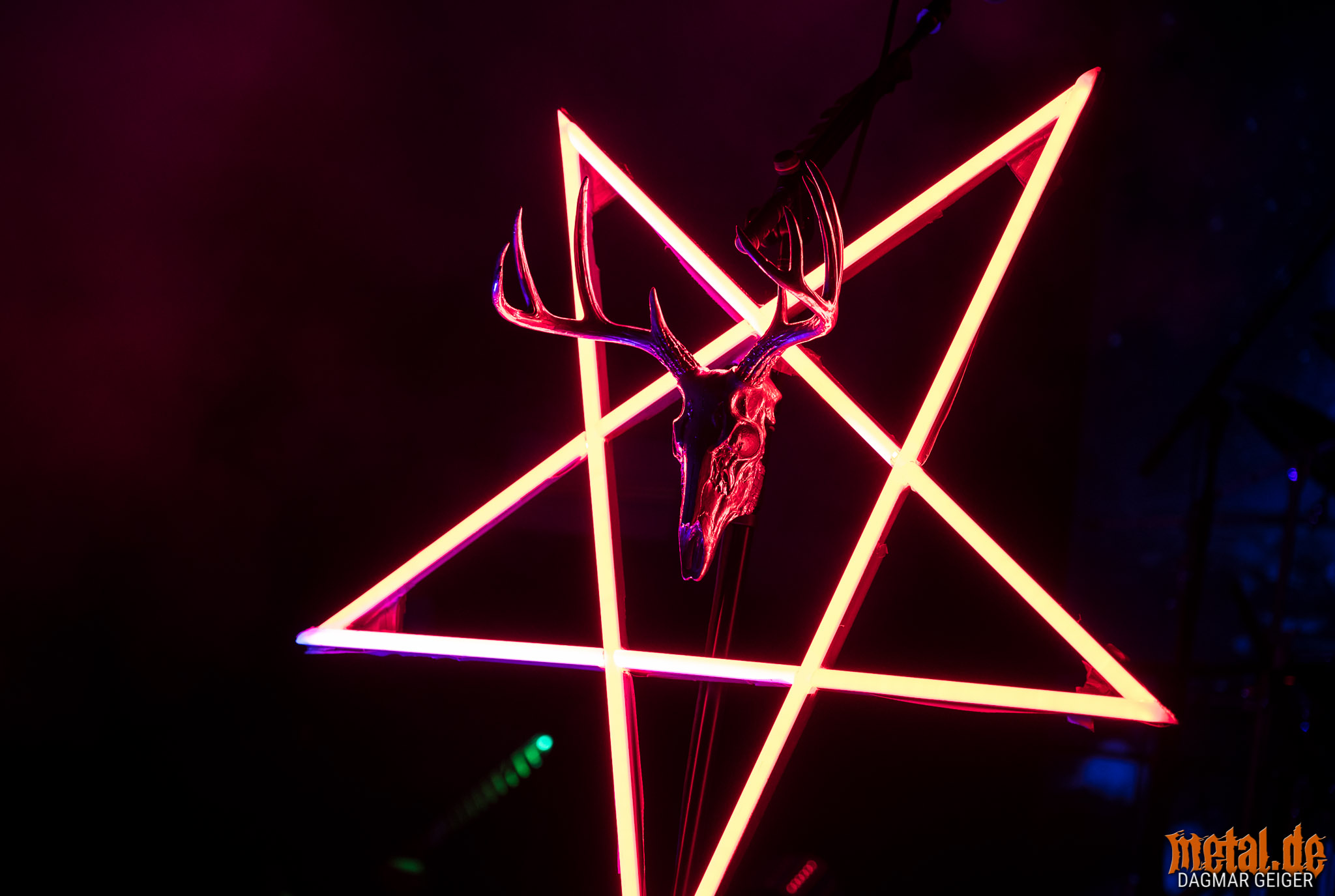 Vorga - Beyond The Palest Star Review • metal.de