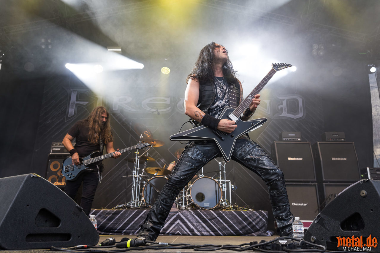 Firewind & Masterplan - Masters of Fire Tour 2024 • metal.de