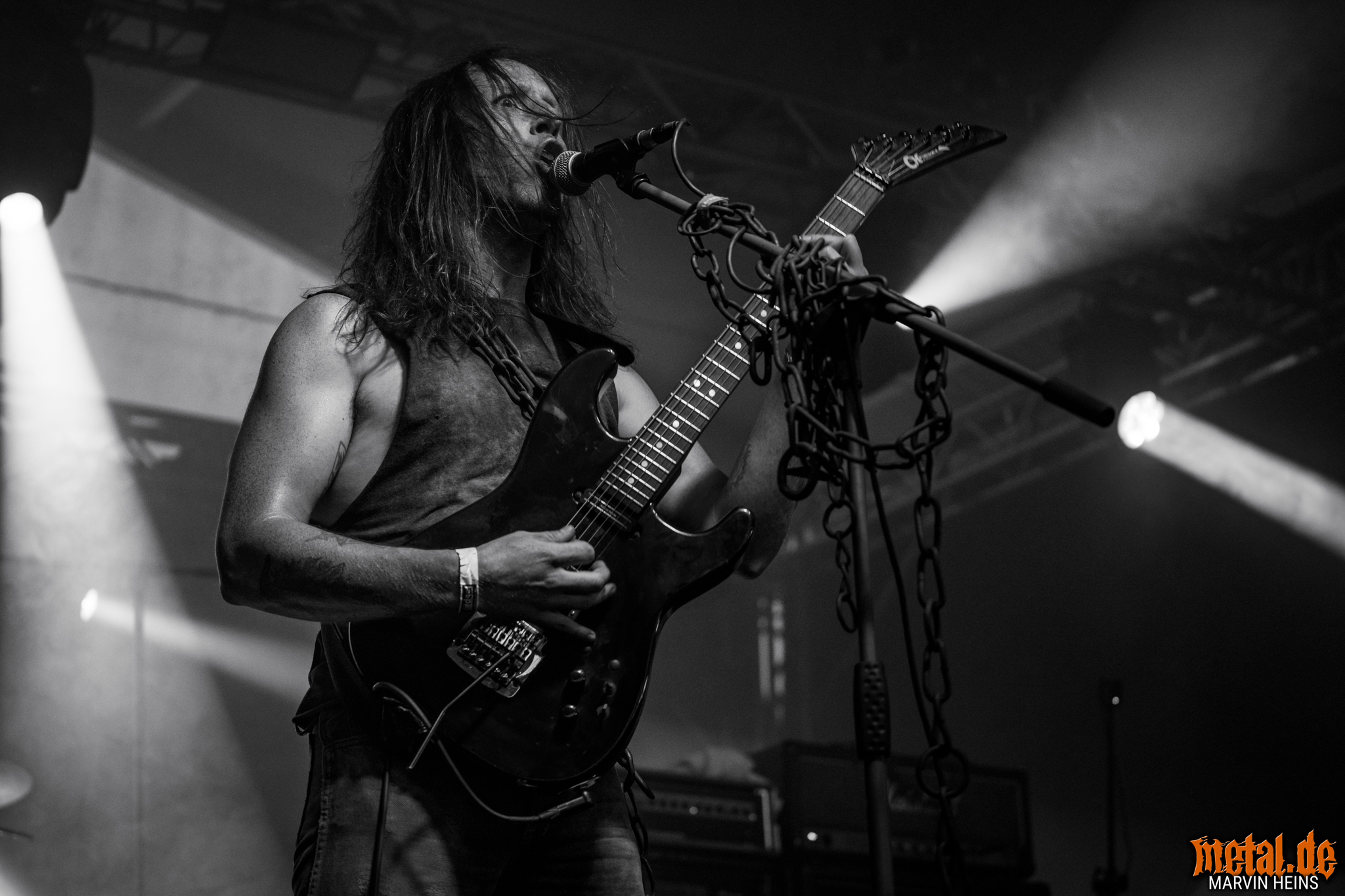 Black Curse - Burning In Celestial Poison Review • metal.de