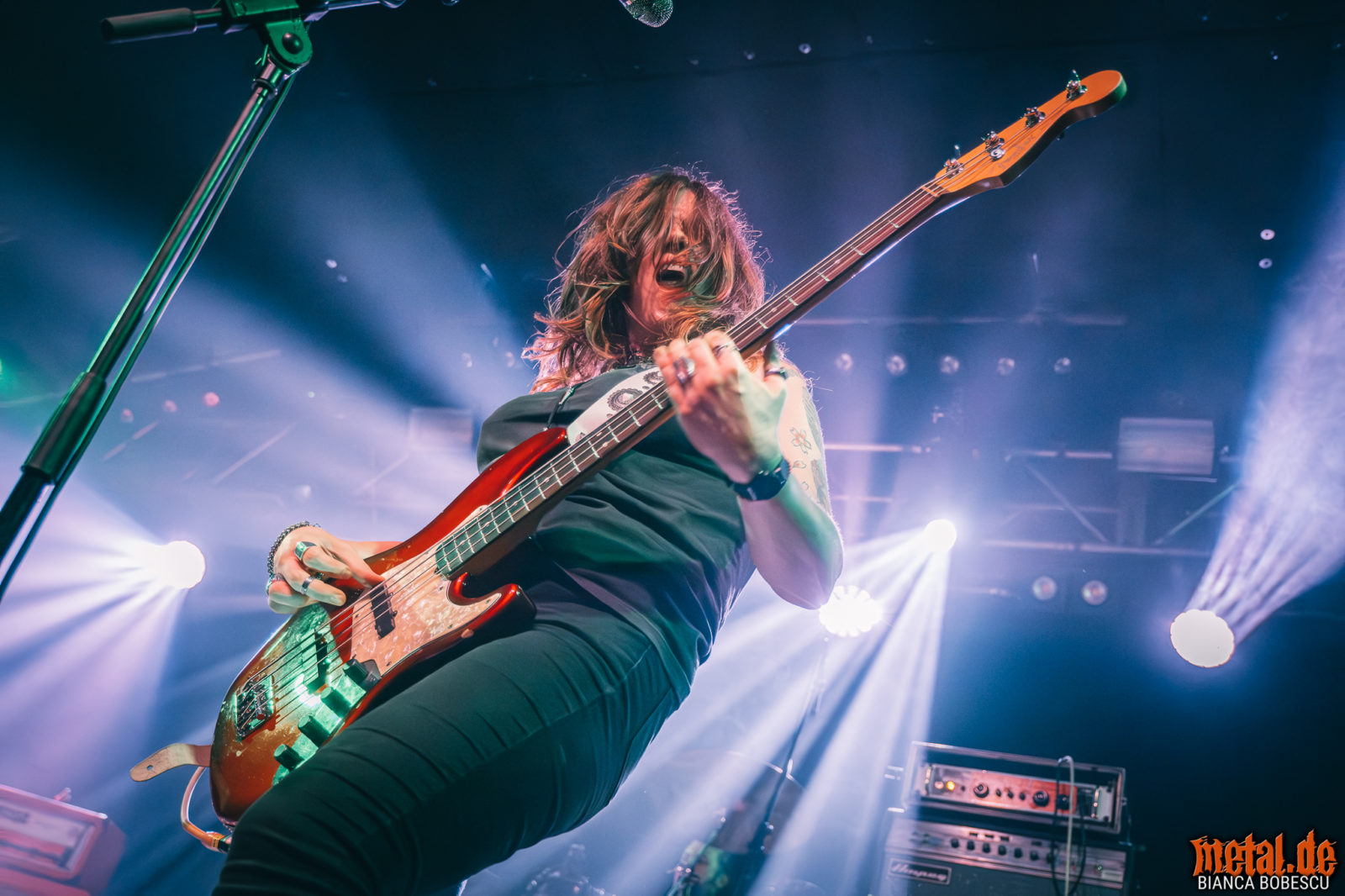 Heavy Temple - Heavy Temple Review • metal.de