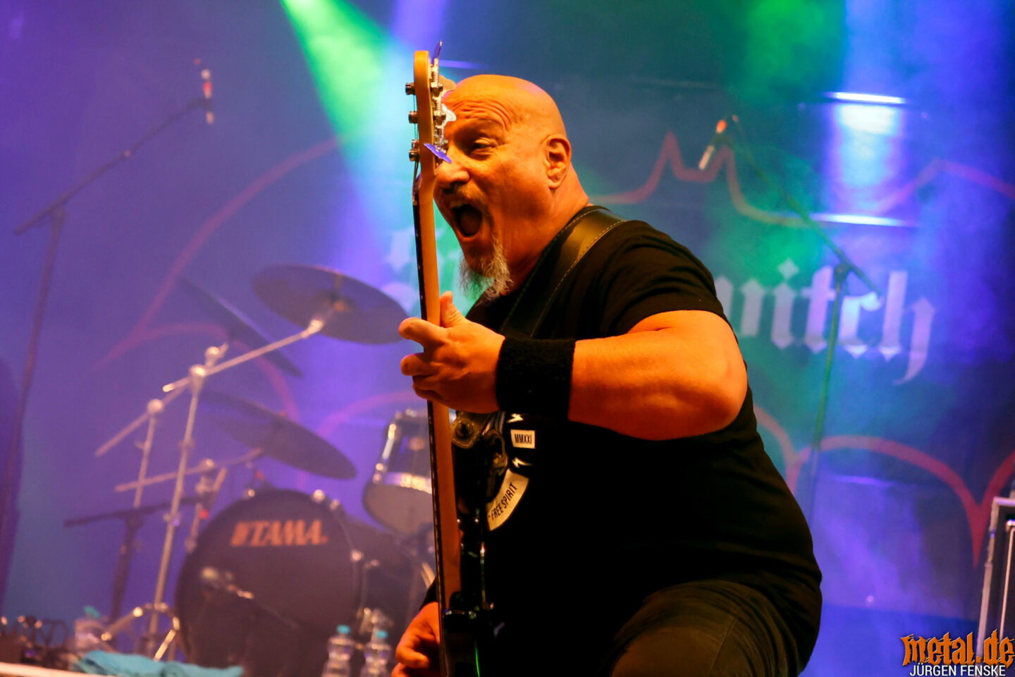 Stormwitch – Stronger Than Heaven Review • metal.de