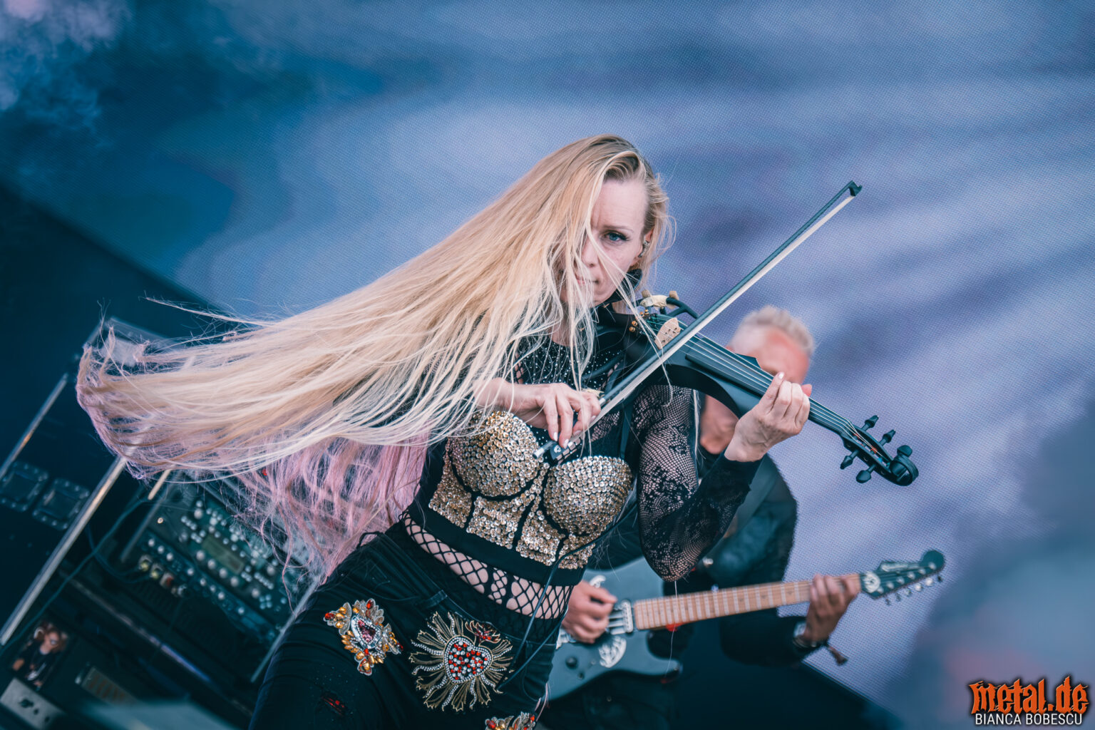 Subway To Sally - Stahl Auf Stahl zusammen mit den Warkings • metal.de