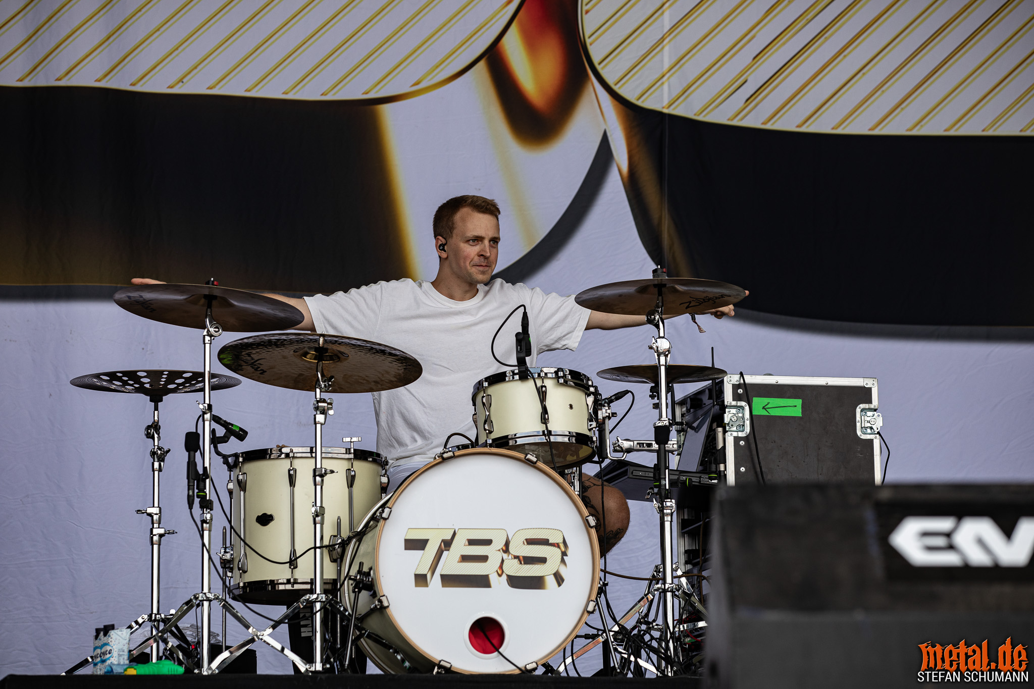 The Butcher Sisters - Das Weiße Album Review • metal.de