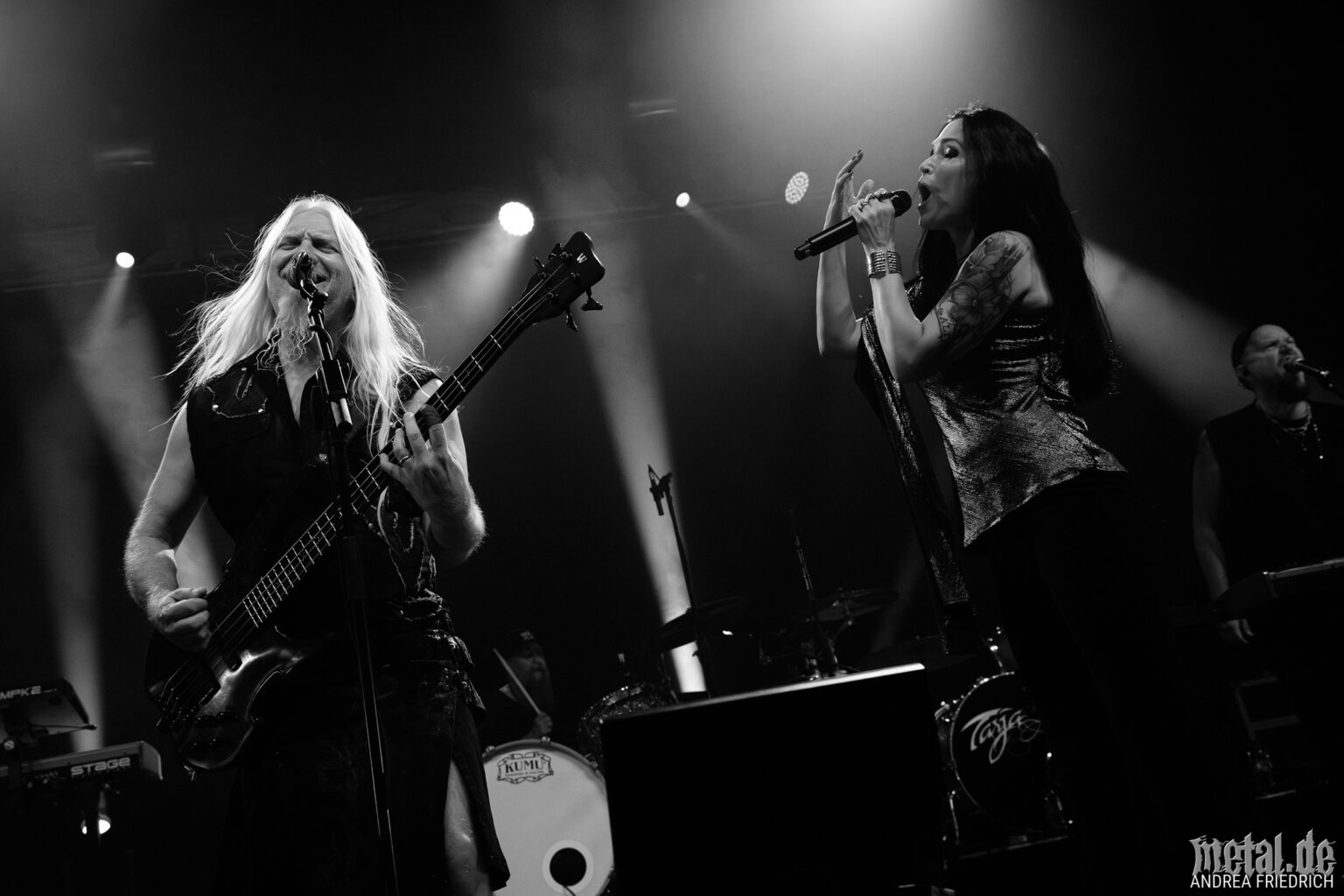 Marko Hietala veröffentlicht neues Album "Roses From The Deep" • metal.de