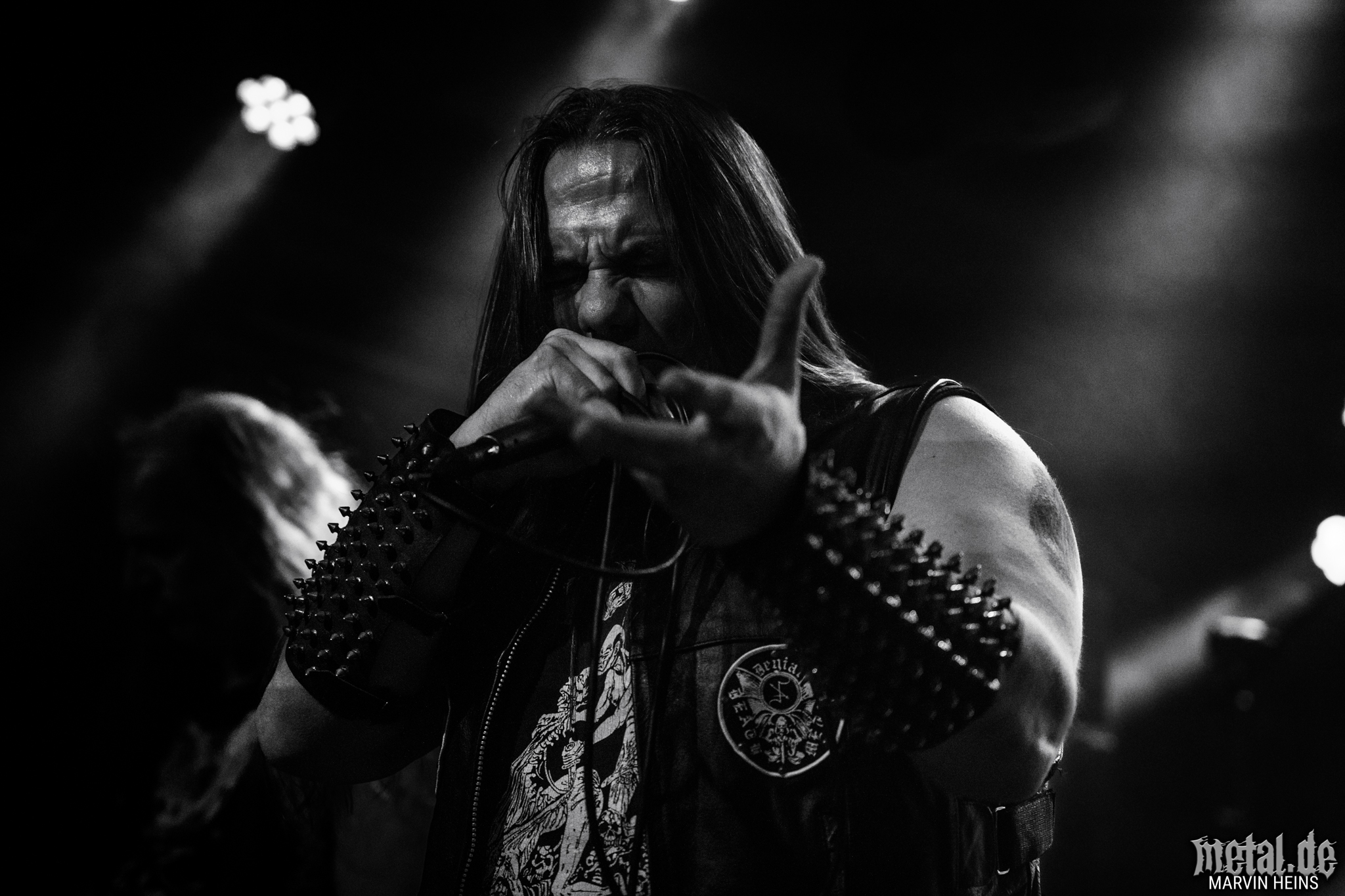 Desaster - "Kill All Idols" - Black Thrash Metal - die Review auf metal.de!
