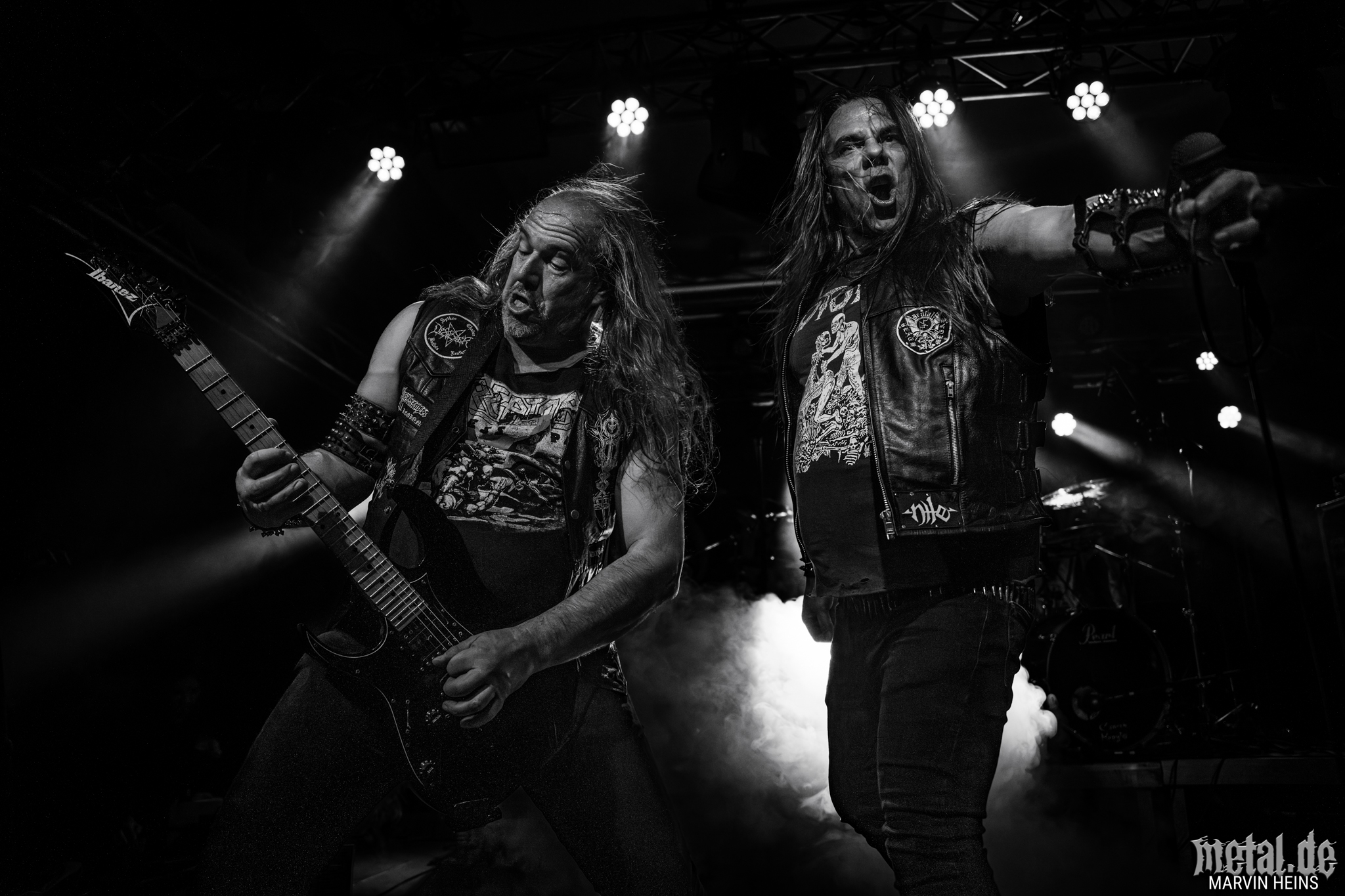 Desaster - "Kill All Idols" - Black Thrash Metal - die Review auf metal.de!