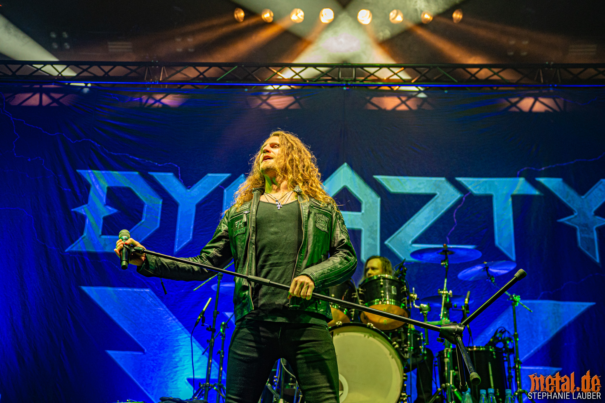 Dynazty - Game Of Faces • die Review auf metal.de