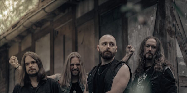 metal.de präsentiert: Das Musikvideo zu "Calloused Heart" von LOST ...