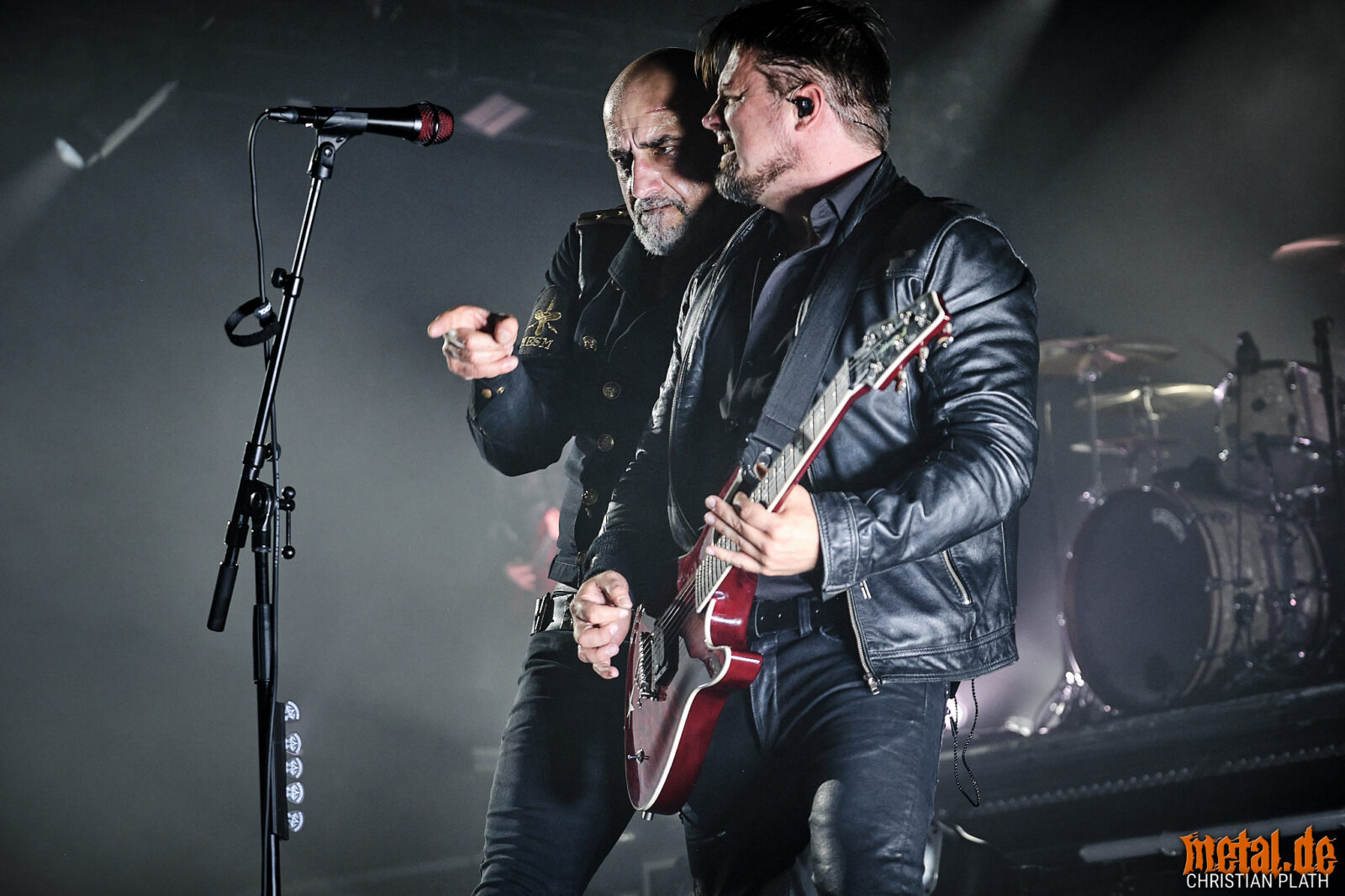 Eisbrecher veröffentlicht neues Album „Kaltfront°!“ • metal.de