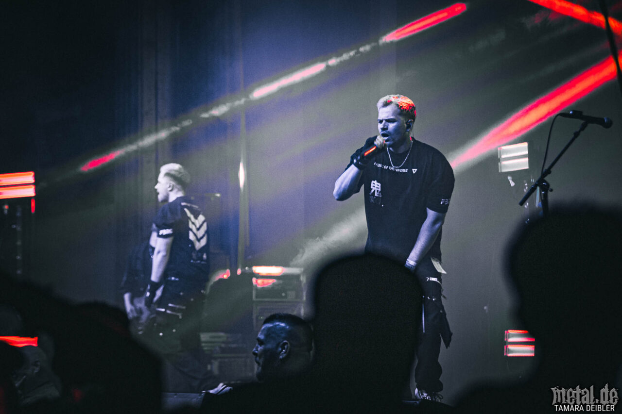 From Fall To Spring - Tour 2025 • metal.de