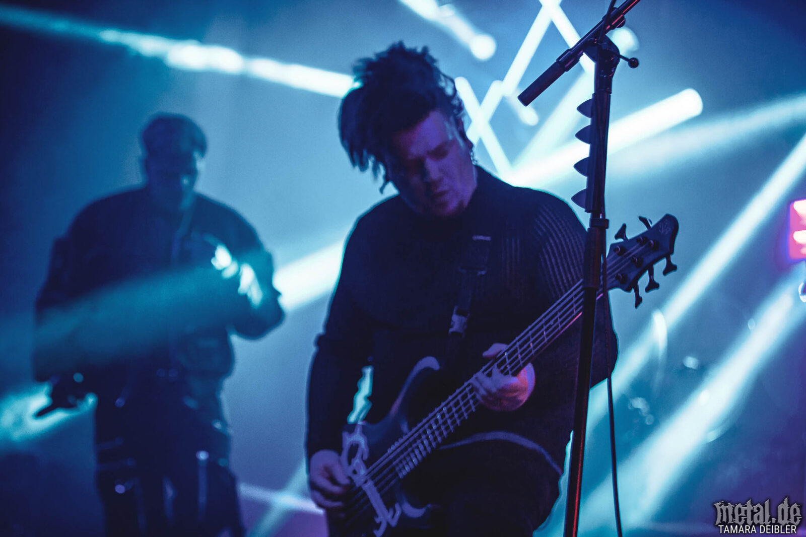 From Fall To Spring - Tour 2025 • metal.de