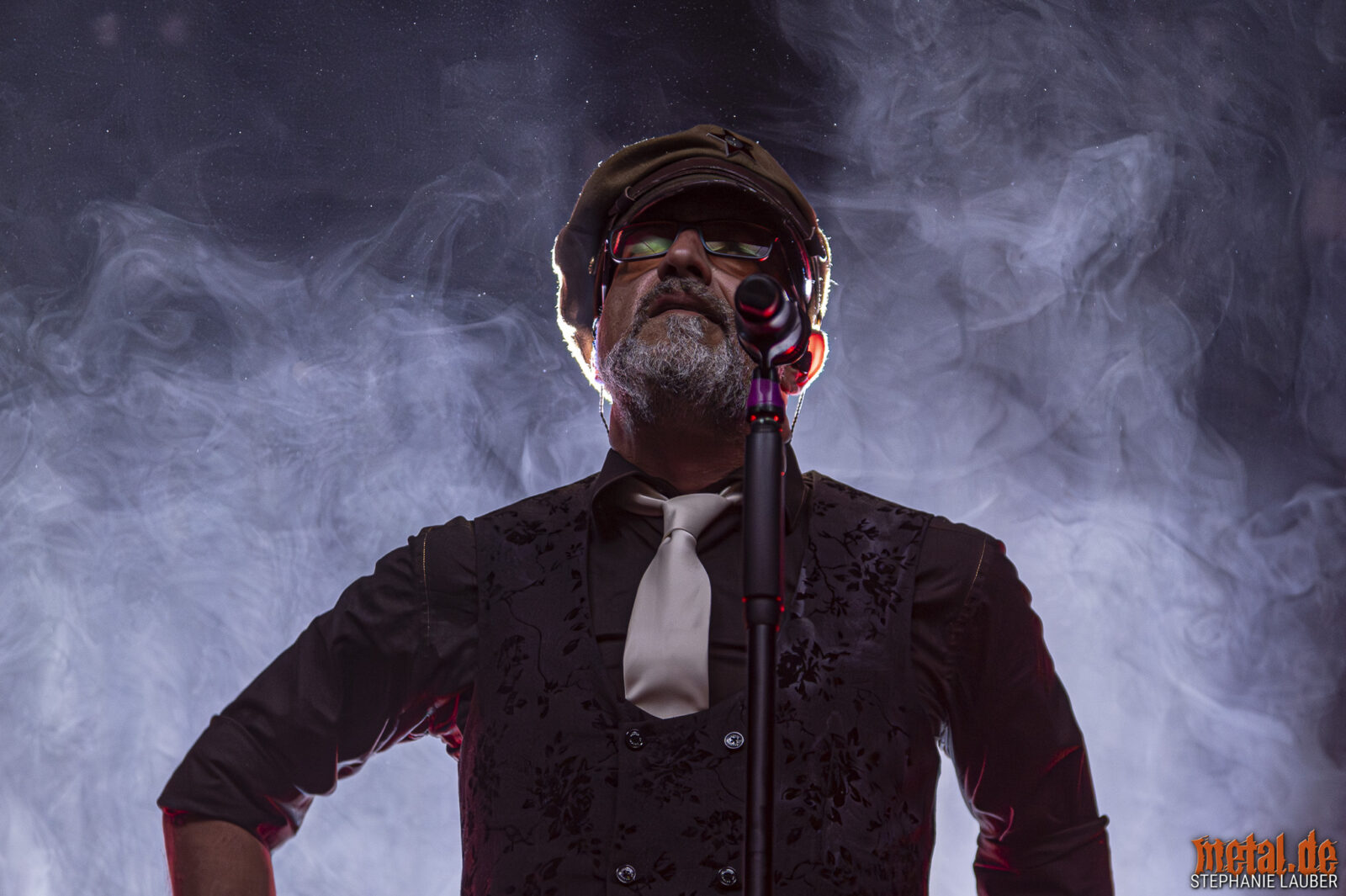 Eisbrecher veröffentlicht neues Album „Kaltfront°!“ • metal.de