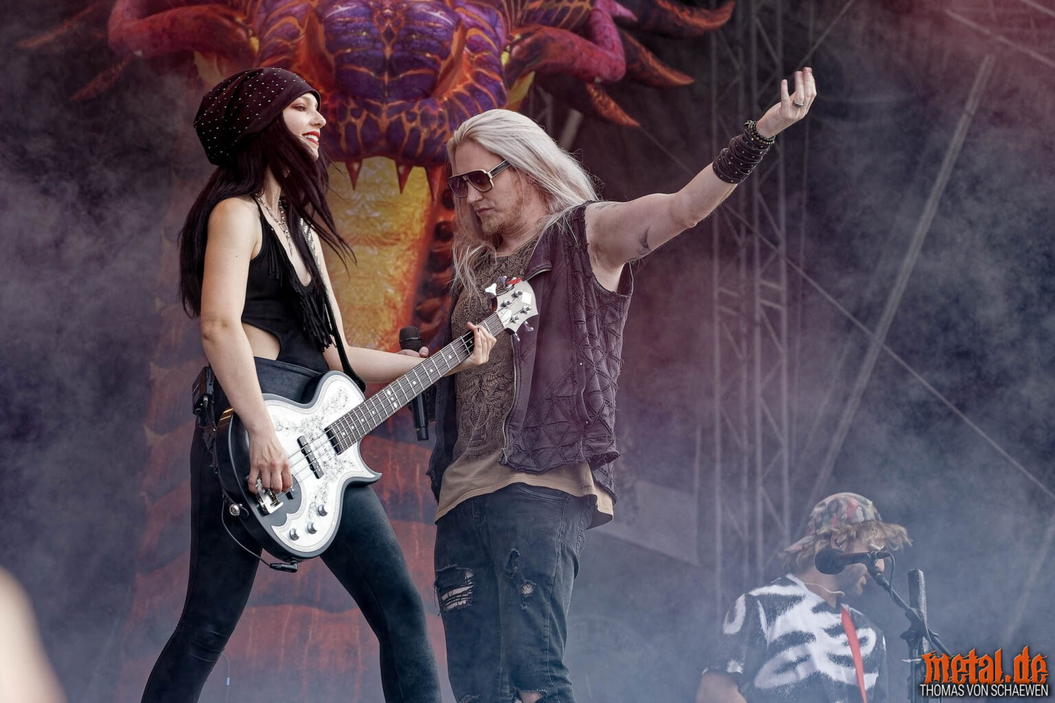 Interview mit Sam und Herman zu "Reaching Into Infinity" • metal.de