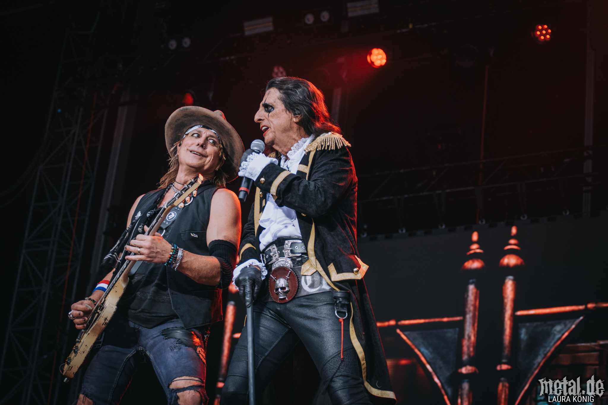 Alice Cooper - The Revenge Of Alice Cooper Review • metal.de