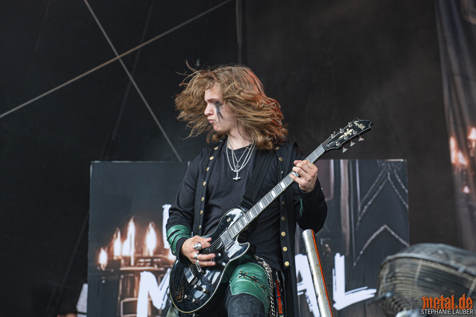 HAMMER KING mit neuem Album in den Startlöchern • metal.de