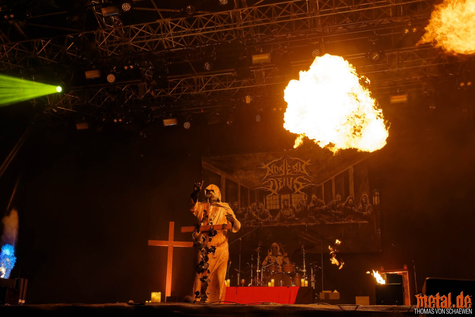 Non Est Deus - Legacy Die ausführliche Review • metal.de