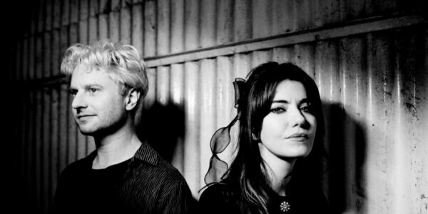BLOOD RED SHOES – Doppel-Single vor neuem Album • metal.de